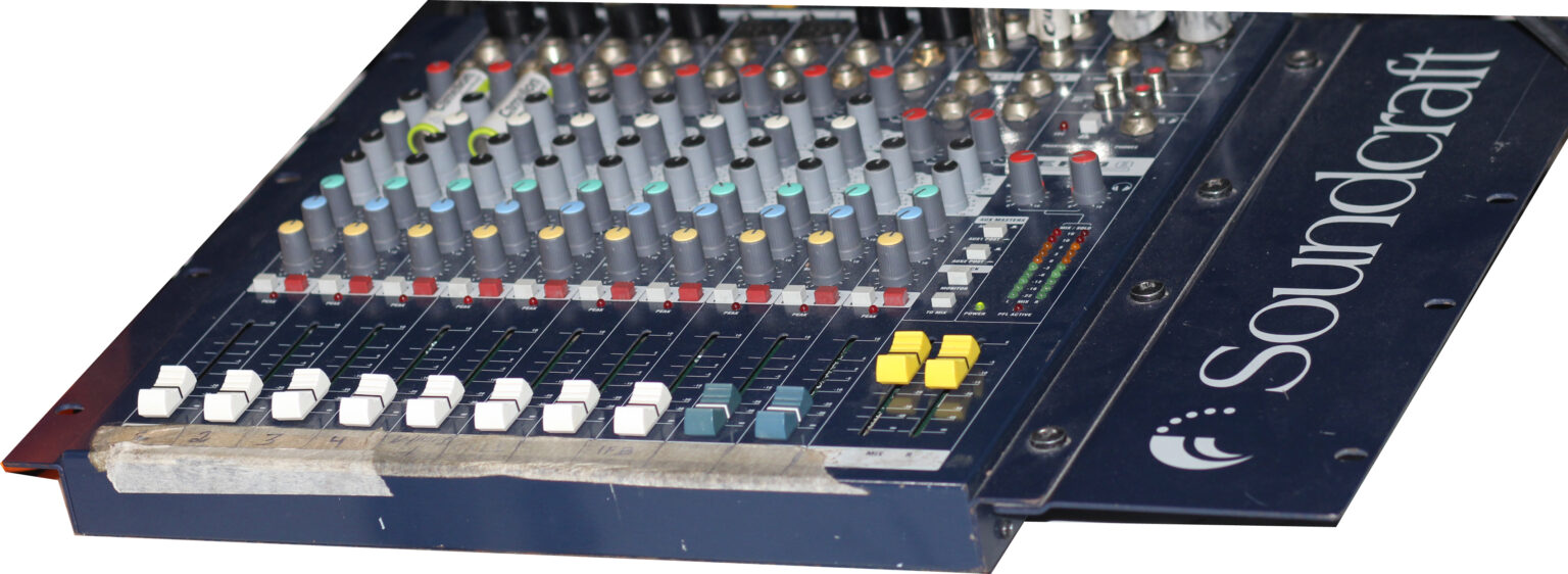 Soundcraft 12-channel Audio Console - NSBroadCast